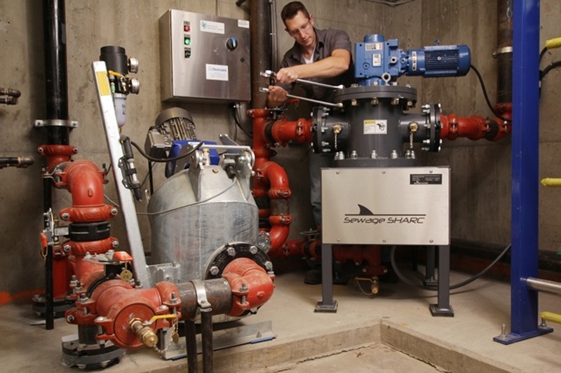 Sewage-Source Heat Pumps Turn Wastewater to Warmth | BuildingGreen